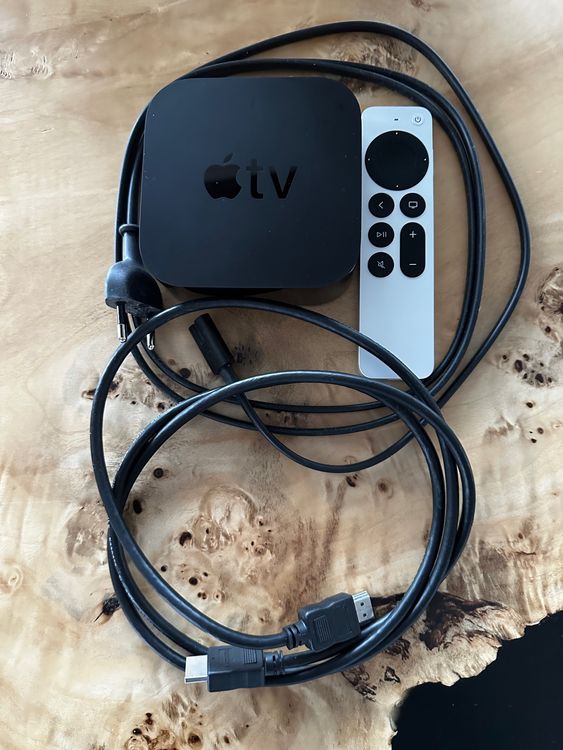 Apple TV Modell A1625, 32 GB mit Siri Remote (2. Generation) (Gebraucht ...