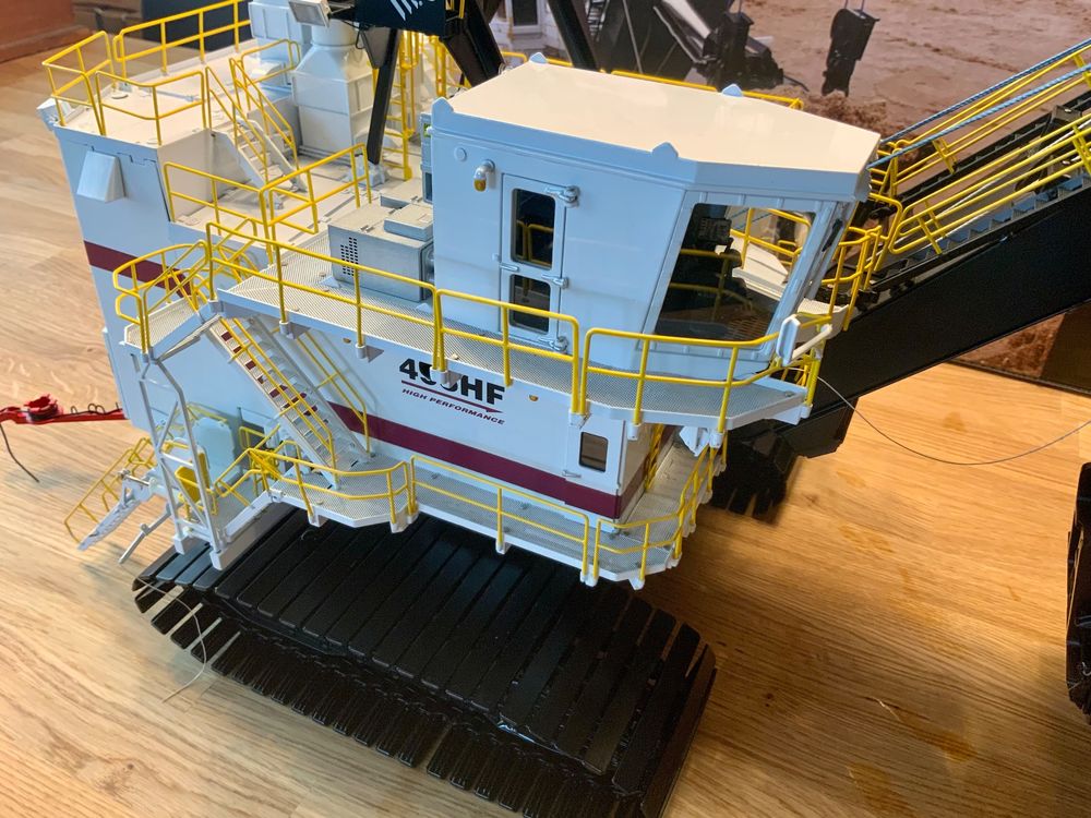 Bucyrus 495 HF Electric Mining Shovel TWH (NZG CAT Scania) (Gebraucht ...