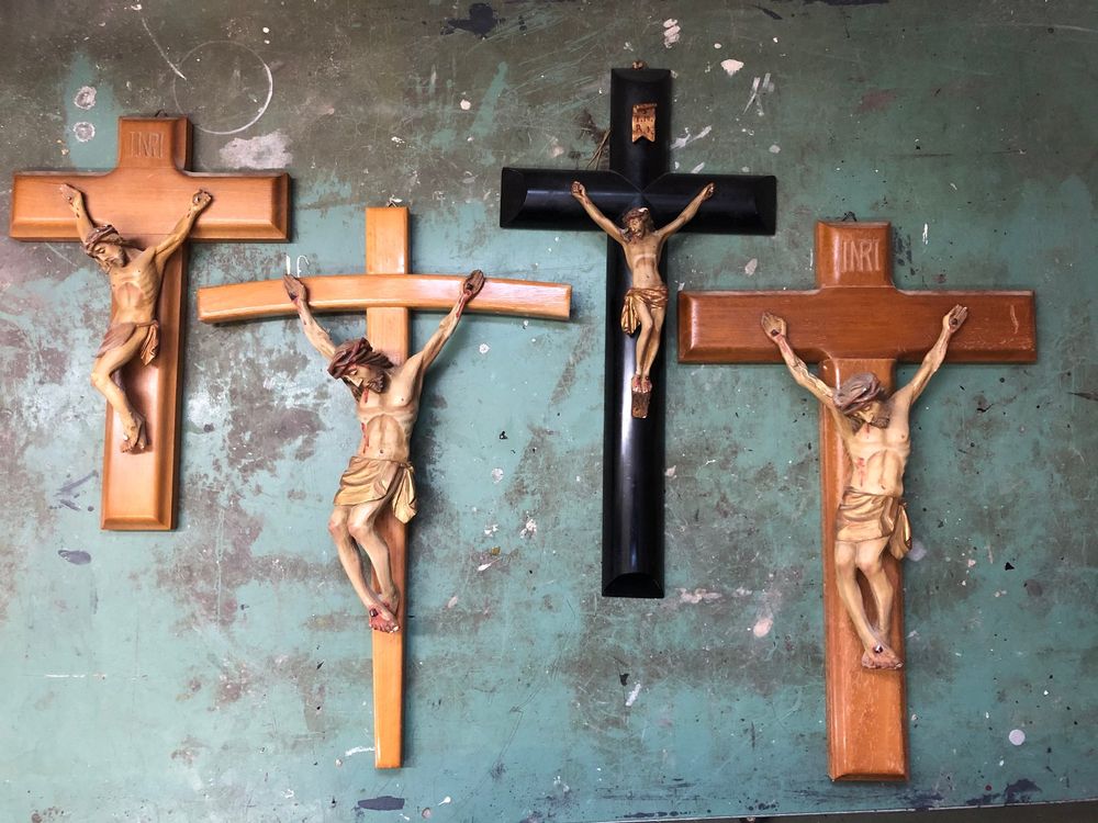 Kruzifixe Konvolut Kreuz Opfer Jesus Leiden Jesu Christi | Kaufen auf Ricardo