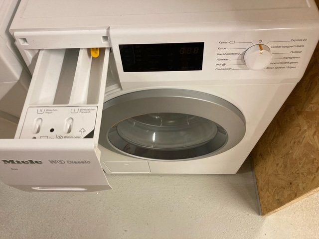 SECOND HAND MIELE WASHING MACHINE FOR SALE (Gebraucht) in Bottmingen ...