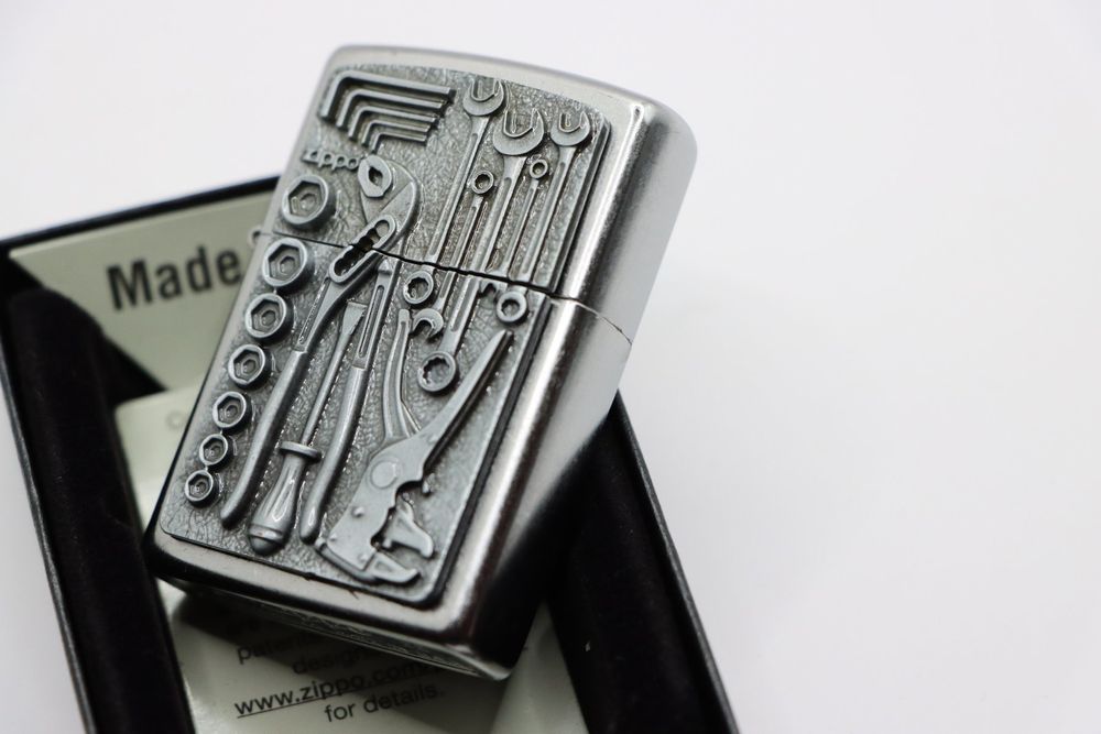 ZIPPO Toolbox Emblem NEU | Kaufen auf Ricardo