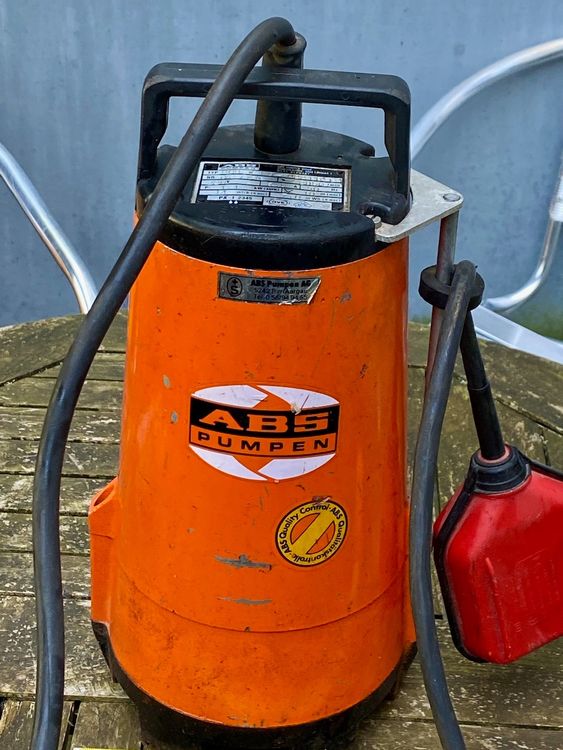 Wasserpumpe 1100W, 220V, ABS Pumpen (Gebraucht) in Rütihof für CHF 40 ...