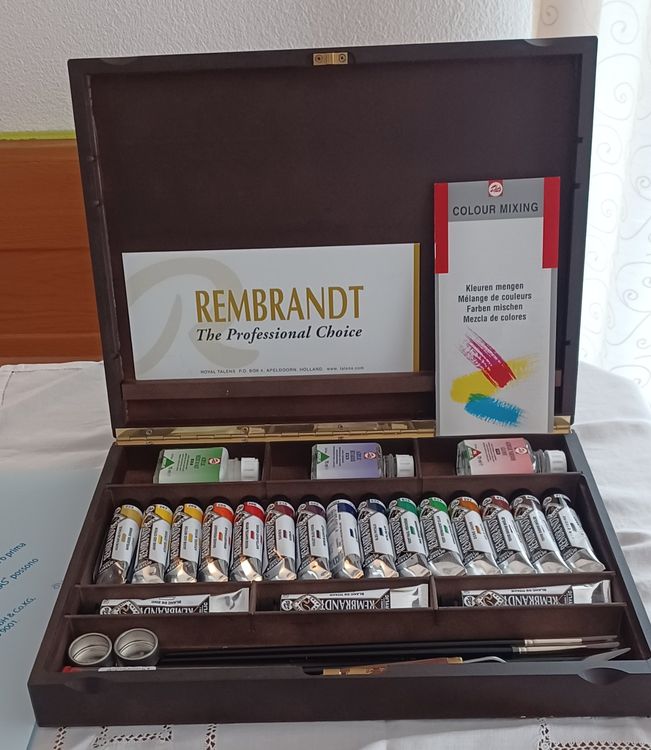 Rembrandt ROYAL TALENS Acrylfarbe Professional in Holztruhe (Neu ...