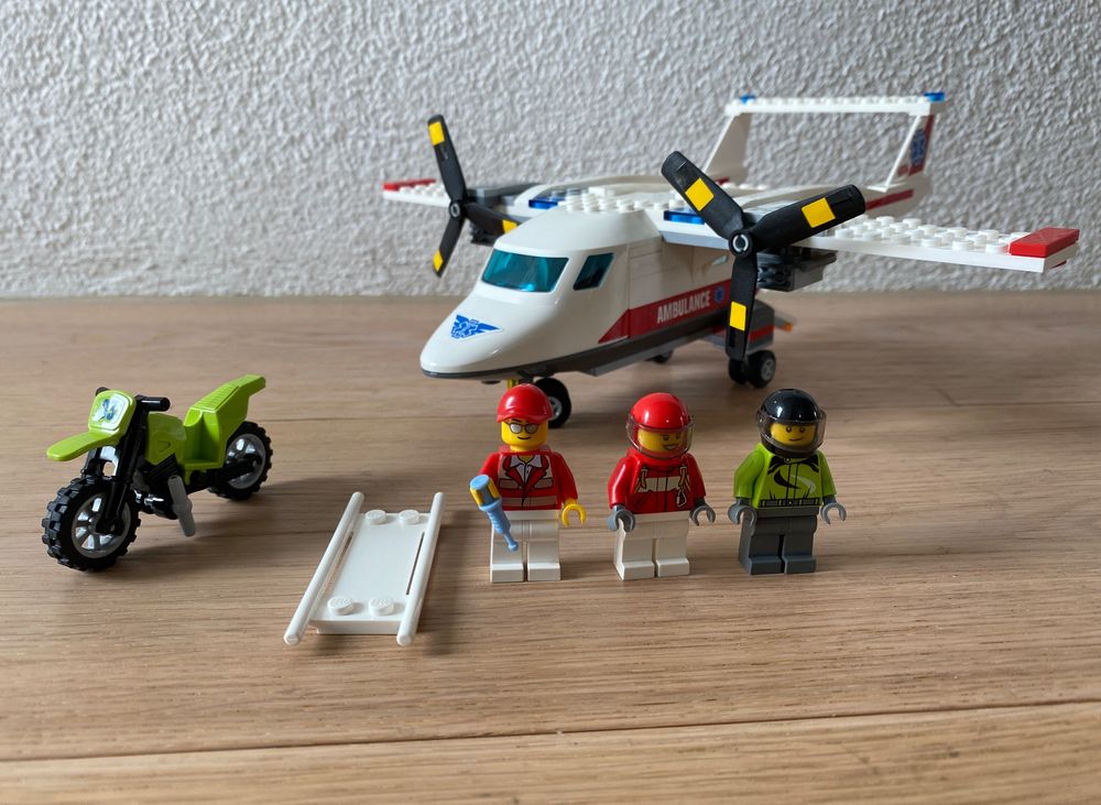Lego City 60116 Rettungsflugzeug Komplett (Gebraucht) in Aarau für CHF ...