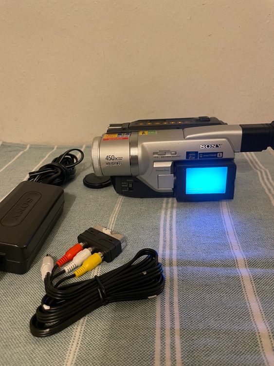 Sony DCR-TRV120 Hi8 Digital 8 Kamera (Gebraucht) in Zürich für CHF 299 – mit Lieferung auf ...