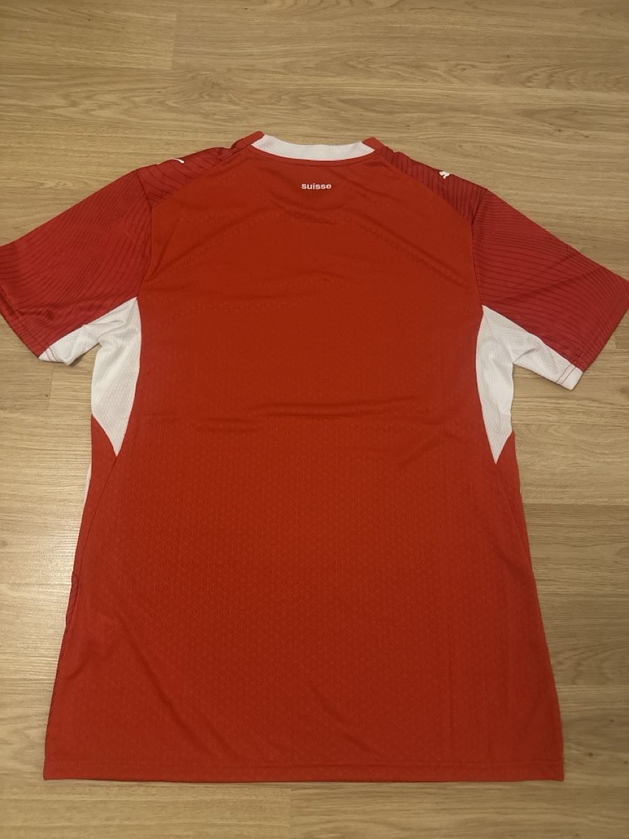 Schweizer Fussball Nati Shirt WM 2026 Gr. L (Neu und originalverpackt ...