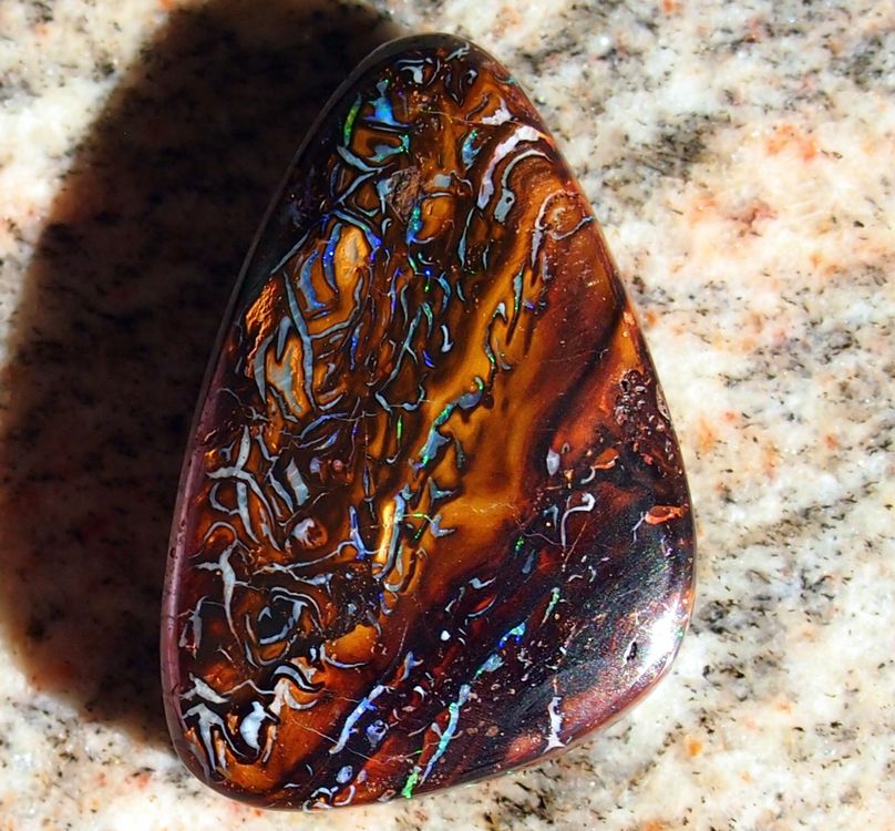 🔥 Boulder Opal Edelstein, multicolor, Top Schliff, Rarität (Neu und ...