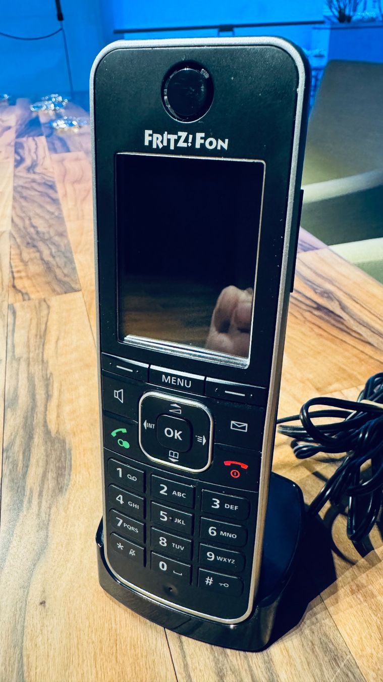 Fritz!Fon C6 Schnurlos Telefon u. Fritz Box 7590 (Gebraucht) in Matten ...