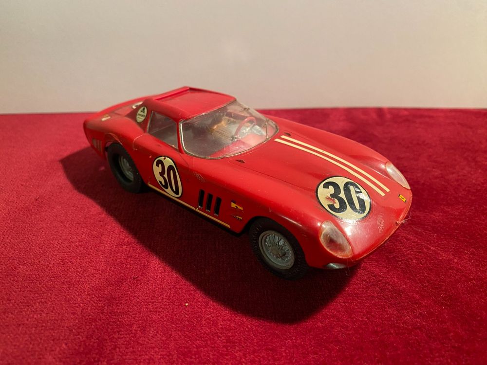 Rennwagen Carrera Ferrari (Ref. 304) (Gebraucht) in Fischbach-Göslikon ...