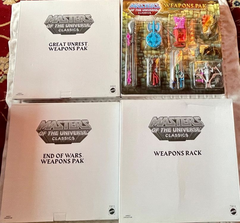 Motu Classics: 4 Weapons Pack, 1 Weapons Rack, 5 OVP 4 Mailr | Kaufen ...