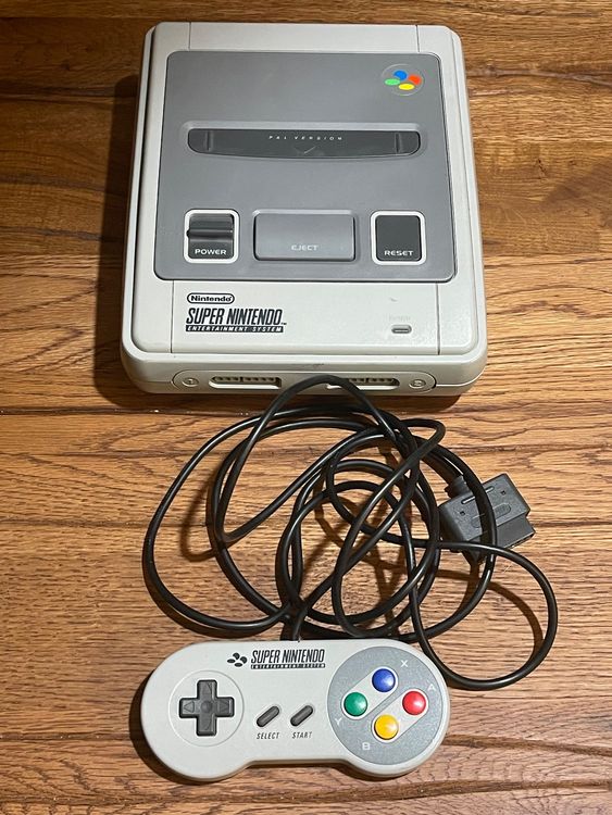 Super Nintendo SNES Konsole PAL + Controller (Gebraucht) in Zuerich für ...