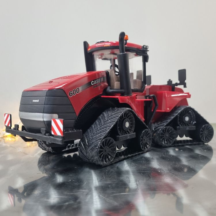 Siku Case IH Quadtrac 600 Traktor Modell 1:32 (Gebraucht) in Männedorf ...