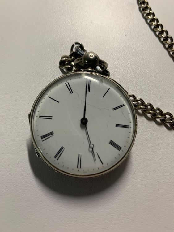 Antike Taschenuhr mit Schlüssel und Kette läuft Silber (Gebraucht) in Stadel für CHF 35 – mit ...