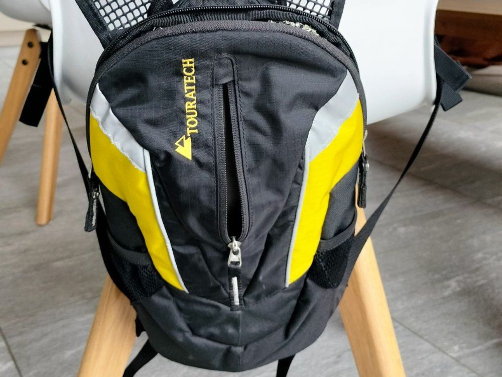 Touratech -Trink-Rucksack mit Kühlfach (Gebraucht) in Niederhünigen für ...
