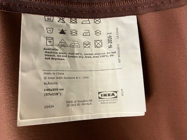 2 x Rideau décoratif Brun , occultant, comme neuf. (D'occasion) à Marin ...