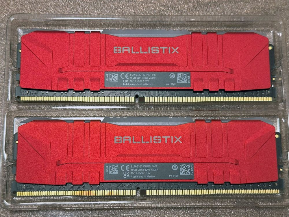 Crucial Ballistix RGB (4 x 16GB, 3200 MHz, DDR4-RAM, DIMM) (Gebraucht ...