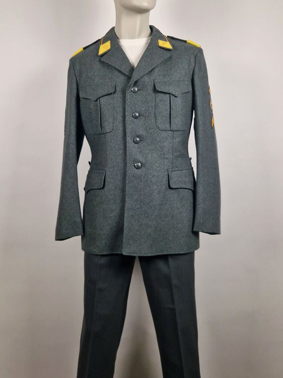 Schweizer Militär Uniform 54 N (Gebraucht) in Basel für CHF 17 – mit ...