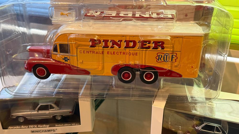 Black Friday Zirkus Pinder 1951 (Neu und originalverpackt) in Basel für ...