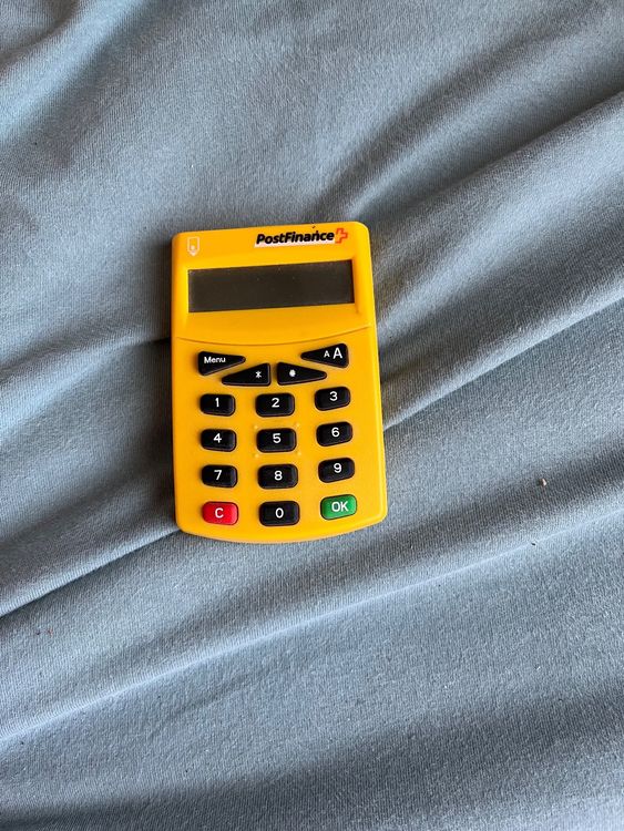 Postfinance Login Gerät (Gebraucht) in Kleinandelfingen für CHF 2 – mit ...