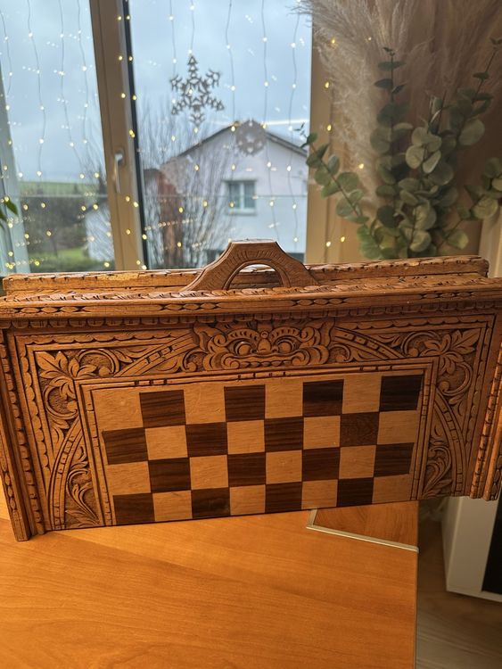 Schönes Schachbrett Set +Backgammon Holz Handarbeit aus Bali (Gebraucht ...