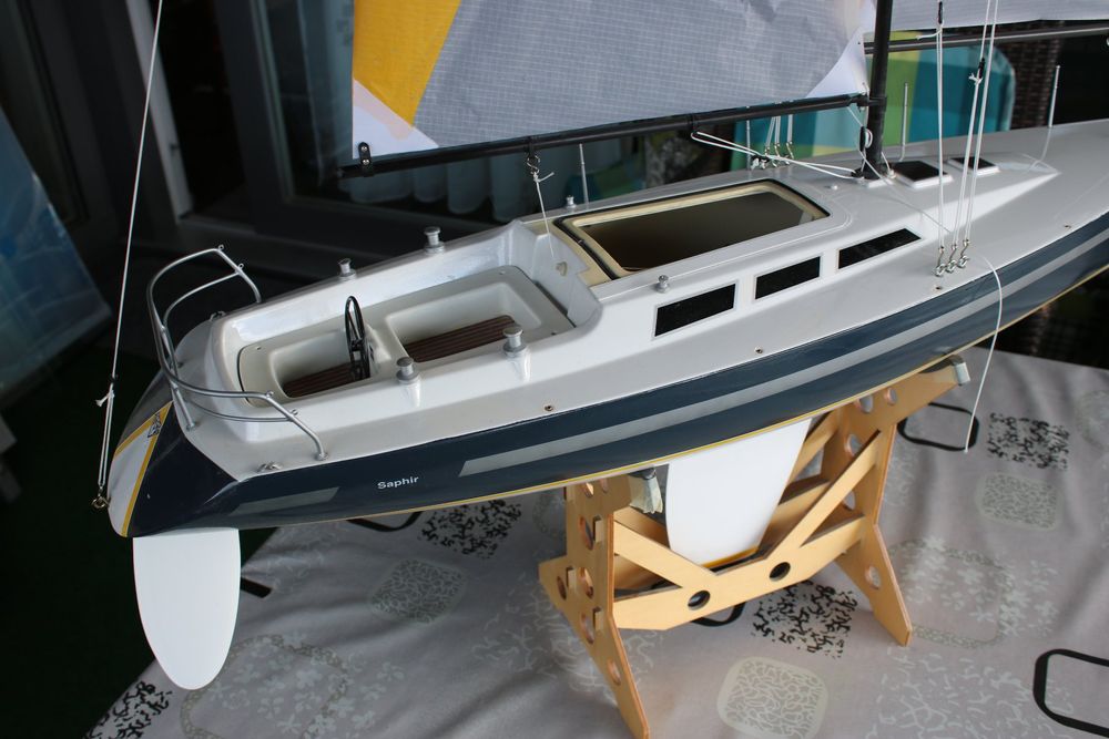 Model lSegelschiff Saphir (Neu (gemäss Beschreibung)) in Winterthur für ...