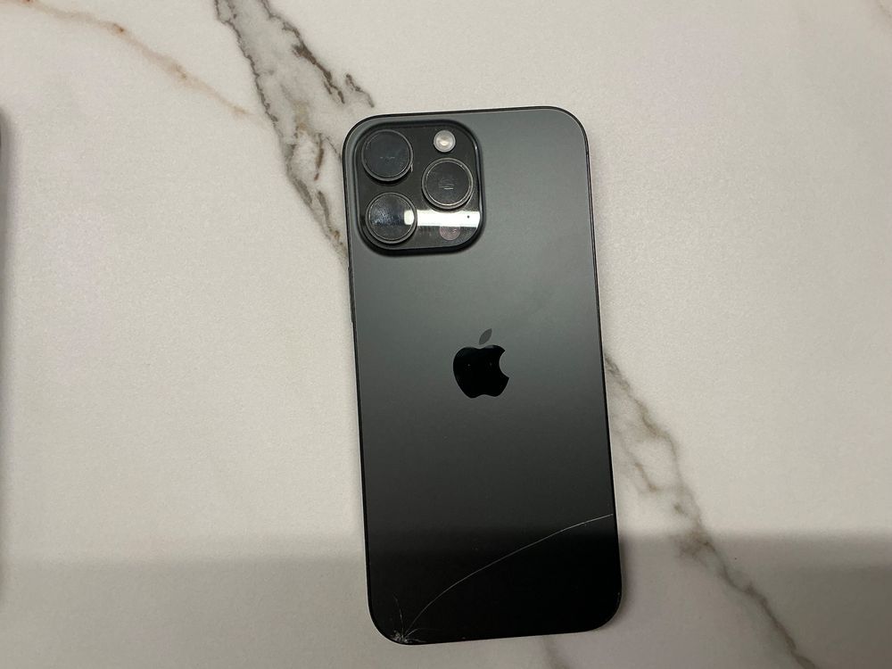 IPhone 16 Pro Max|256GB|Titan Schwarz|Top-Zustand | 94% Akku (Gebraucht ...