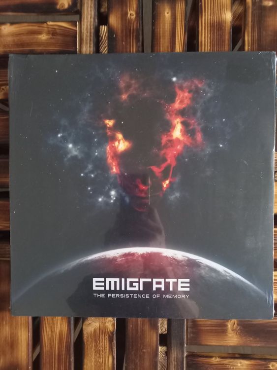 LP Emigrate – The Persistence Of Memory (Neu und originalverpackt) in ...