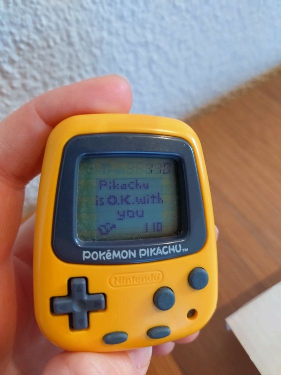 Pokemon Pikachu Schrittzähler / Tamagotchi (Gebraucht) in Sempach für ...