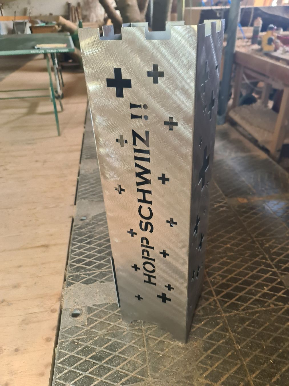 Feuersäule/Feuerstelle/WM/Eishockay/Hockay/Garten/Schweiz/CH (Gebraucht ...