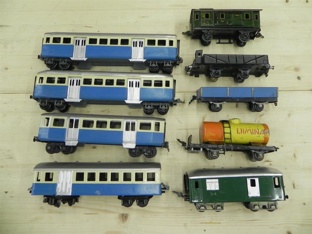 Spur 0 Rollmaterial, Märklin, Resal etc. (Gebraucht) in Nottwil für CHF 112 – mit Lieferung auf ...