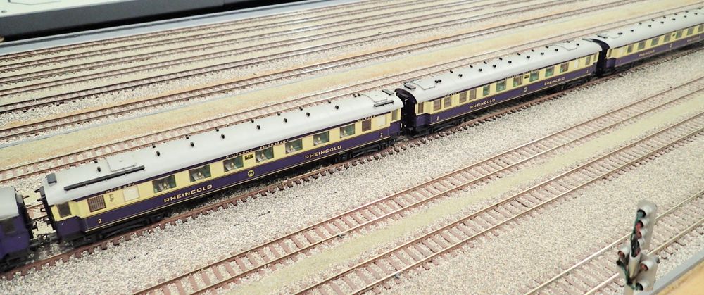 Liliput H0 - DRG - RHEINGOLD Zug mit 6 Wagen - TOP ANGEBOT (Gebraucht ...