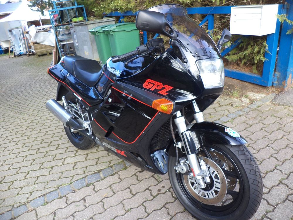 Kawasaki GPZ 1000RX 1987 1. Inverkehrssetzung 4.89 (Gebraucht) in ...