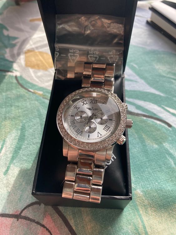 Softech Uhr Damen (Stainless Steel) (Gebraucht) in Au ZH für CHF 8 – mit Lieferung auf Ricardo ...