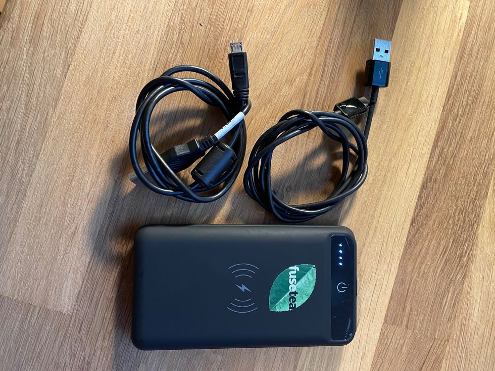 Powerbank 10000 mAh Amper (Gebraucht) in Bouveret für CHF 3 – mit ...