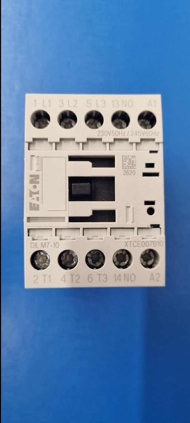 Schütz/Contactor Eaton DILM7-10; 10 Stücke NEU (Neuf (Voir description ...