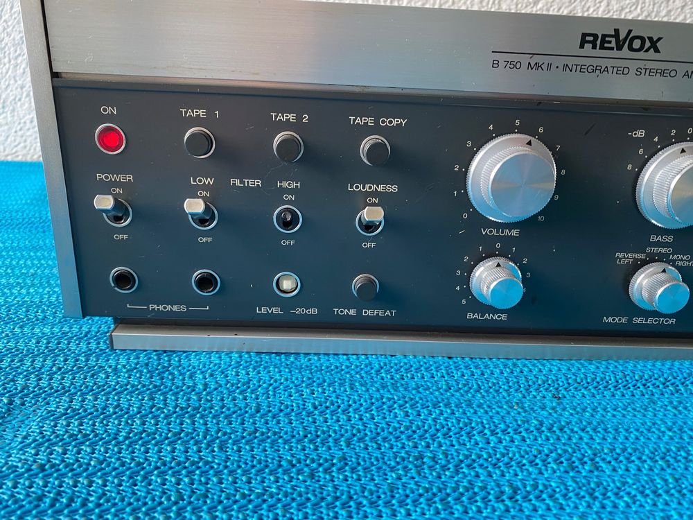 ReVox B 7500 MKII Integrated Stereo Amplifier (Defekt) in Langenthal für CHF 203 – mit Lieferung ...