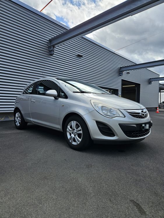 Opel Corsa Frisch Servic und MFK 119'000KM läuft Einwandfrei (Gebraucht ...
