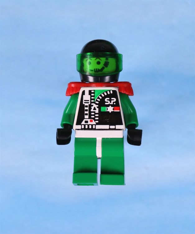 LEGO Minifigur Space Space Police 2 Chie (Gebraucht) in Hettlingen für ...