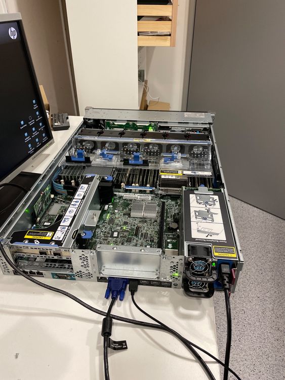 HPE Proliant DL380 Gen8 272 GB Ram 2xE5-2620 | Kaufen auf Ricardo