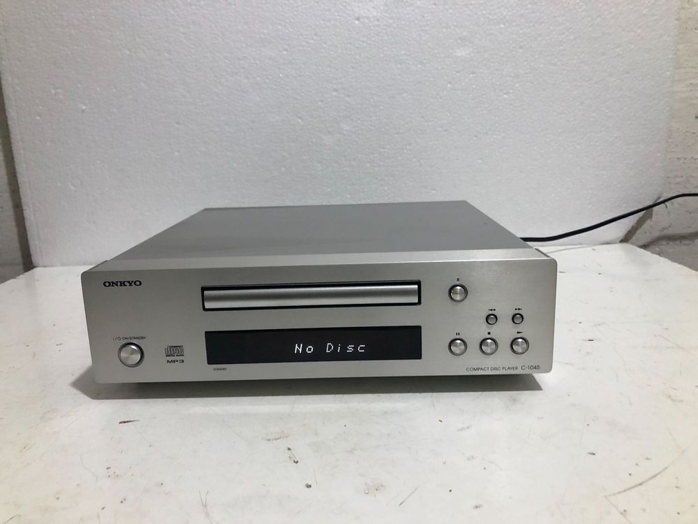 Onkyo C-1045 ,midi cd player (Neu (gemäss Beschreibung)) in Biel-Bienne ...