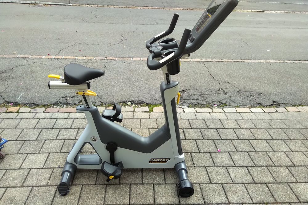 Heimtrainer, Velo Ergometer, Hoist LeMond, Neupreis 2499 CHF (Gebraucht) in Uzwil für CHF 290 ...