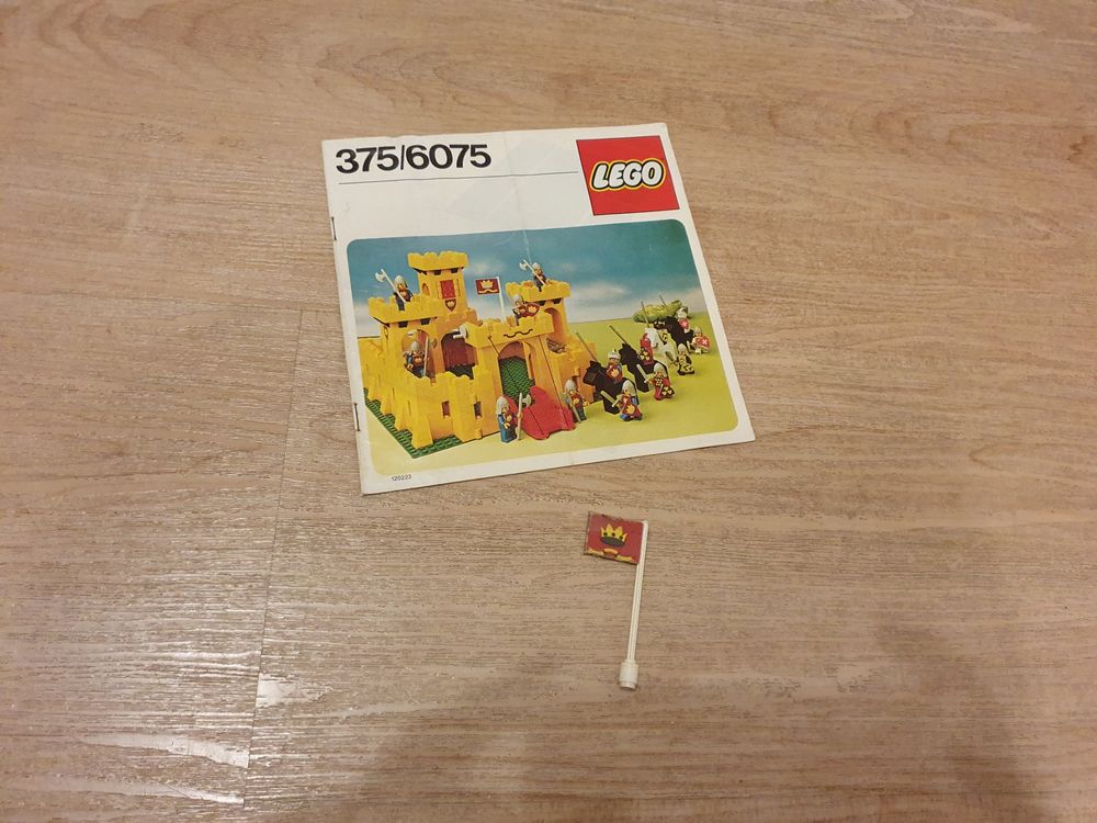 Lego 375 / 6075 Burg Bauanleitung 1978 (Gebraucht) in für CHF 16 – mit ...
