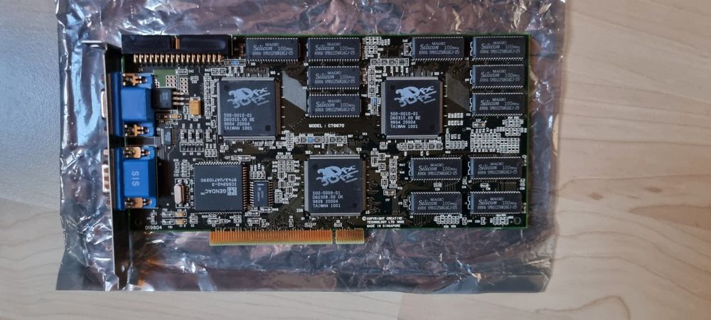 Alte Grafikkarten (3DFX Voodoo, ATI Rage Pro) und Soundkarte (Gebraucht ...