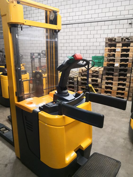 Jungheinrich ERC 214 | Kaufen auf Ricardo