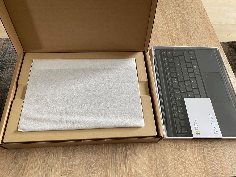 Microsoft 1866 Surface Pro7 256 GB, 8 GB RAM Intel Core i5 (Gebraucht) in Chur für CHF 325 – mit ...