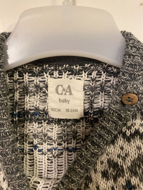 Pullover Winter Grösse 92 (Gebraucht) in Rorbas für CHF 3 – mit ...