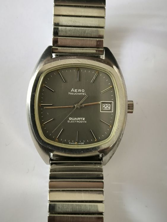 Aero Neuchatel Quartz Electrodyn Vintage Uhr, Top Zustand! (Gebraucht ...
