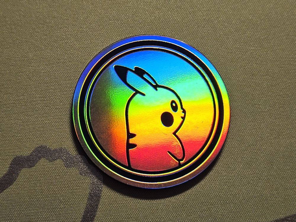 Pokemon Coin - Pikachu Gold Rainbow | Kaufen auf Ricardo