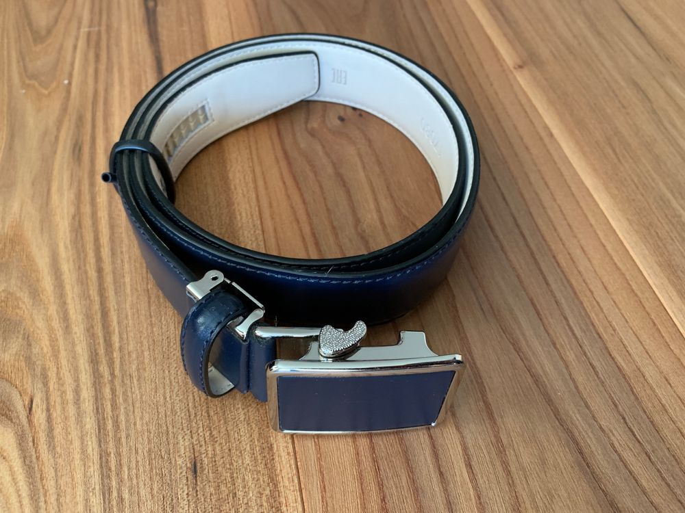 Ledergürtel Anthony Crown dunkelblau (Gebraucht) in Hinwil für CHF 15 ...