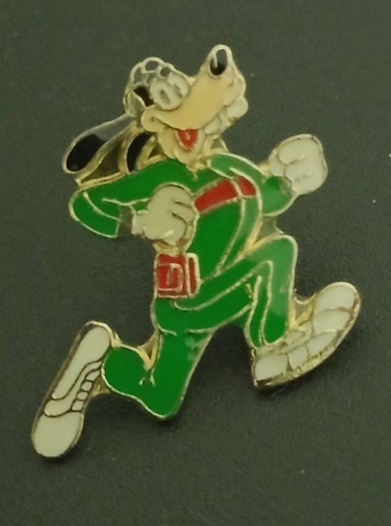 Disney Goofy Pin (Gebraucht) in Schwarzenburg für CHF 4 – mit Lieferung ...